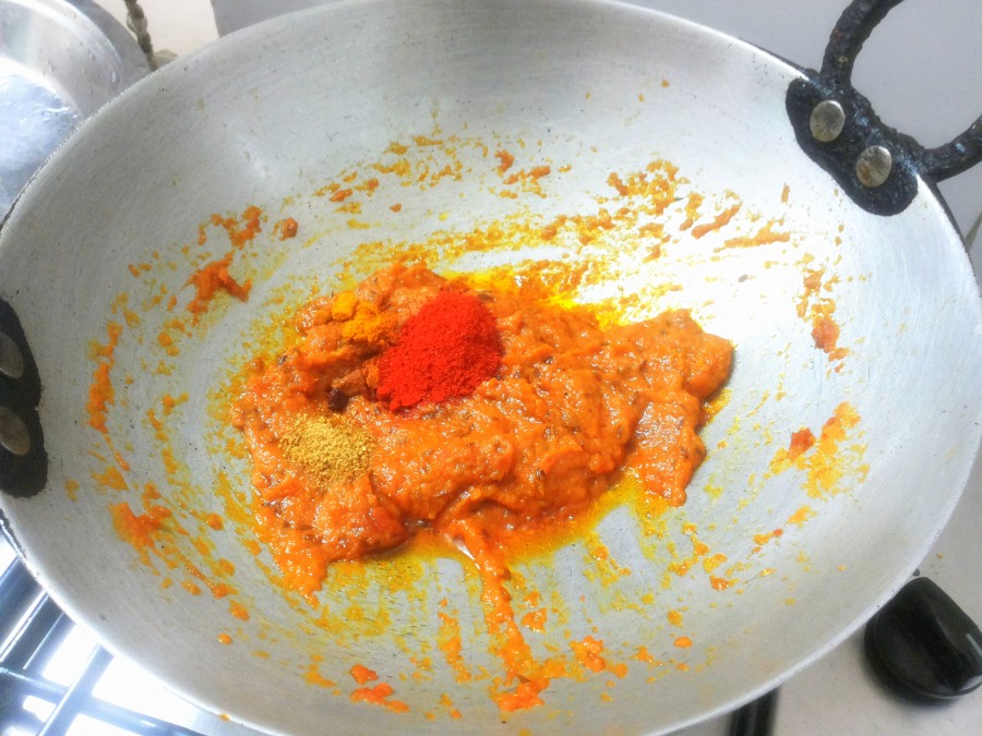 Split urad (split black gram) dal[dhaba style] – Indian Cooking Manual